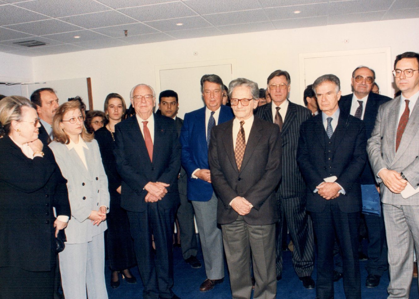 1996 ΕΓΚΑΙΝΙΑ ΝΕΟΥ ΚΤΙΡΙΟΥ ΟΒΙ – Διοικητική Ιστορία ΟΒΙ