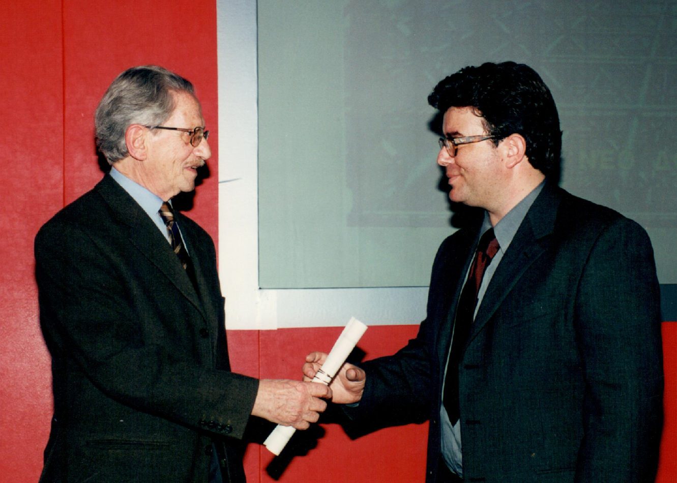 2001 1η ΒΡΑΒΕΥΣΗ ΕΦΕΥΡΕΤΩΝ – Διοικητική Ιστορία ΟΒΙ